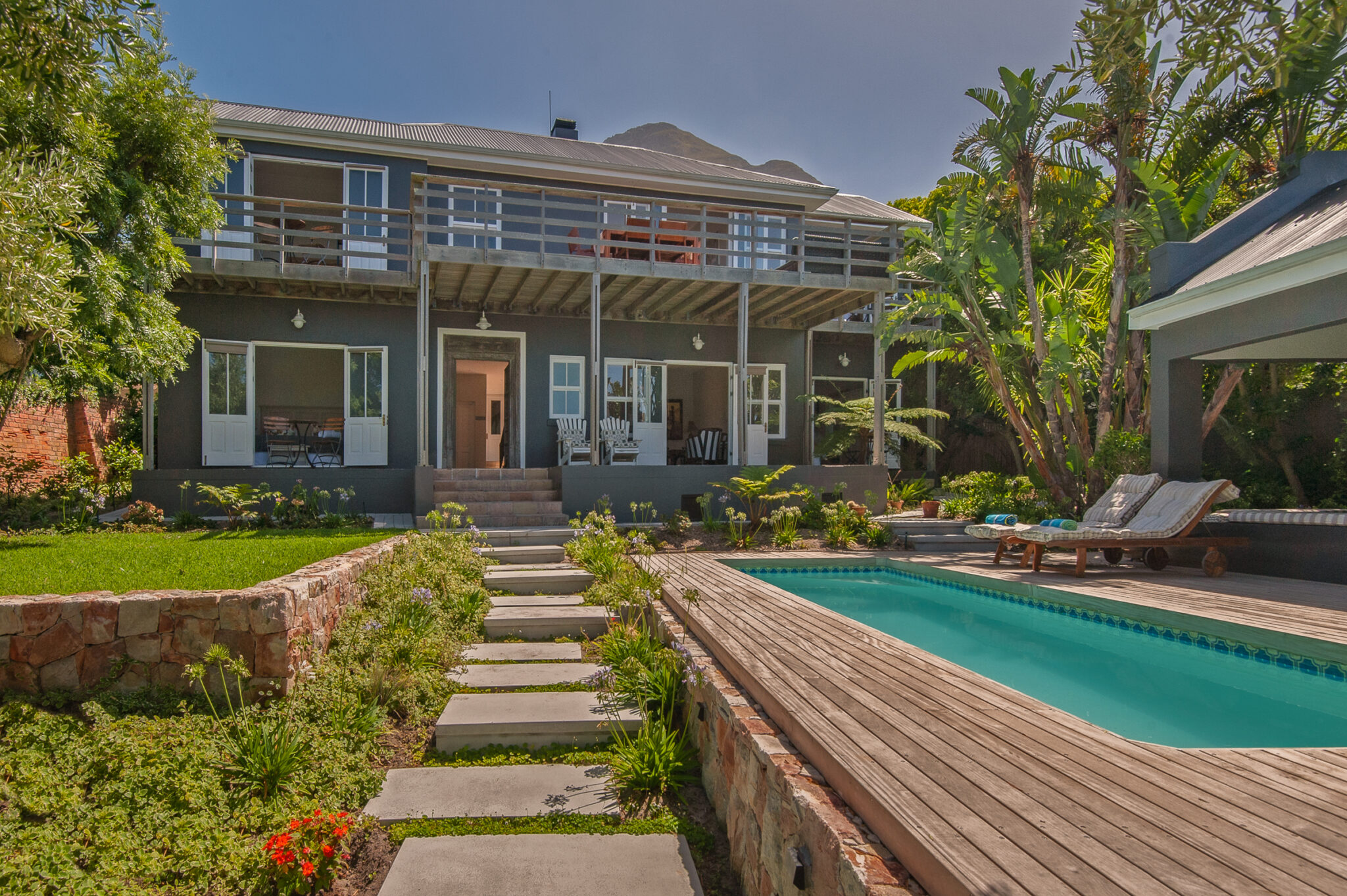 Guest Houses | Hermanus Tourism