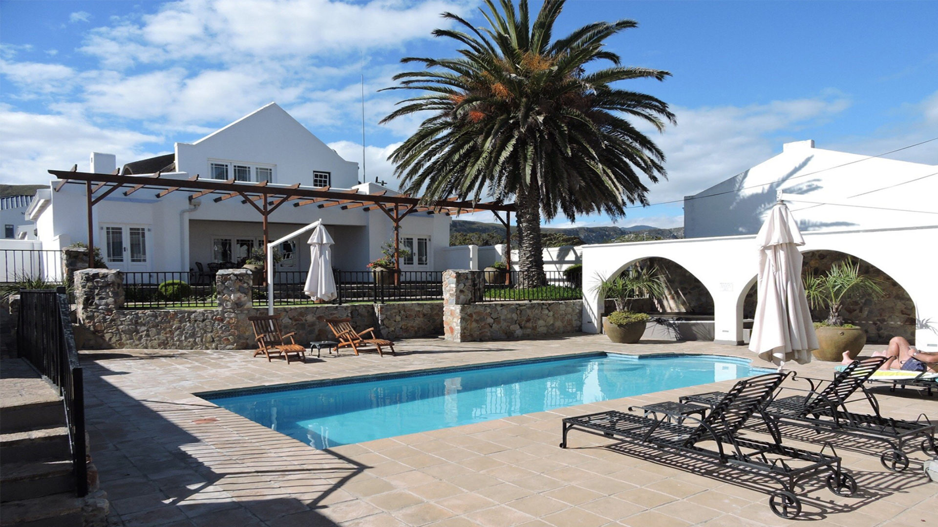 Pelagus Guest House | Hermanus Tourism